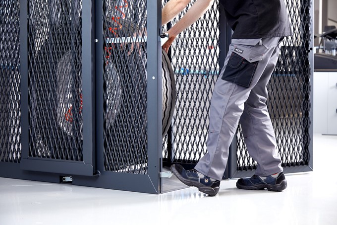 TBR 1200 Safety Inflation Cage - Ahcon